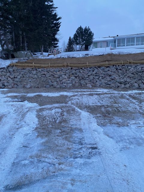 Beach Ave Bank Stabilization - Urlachers Construction